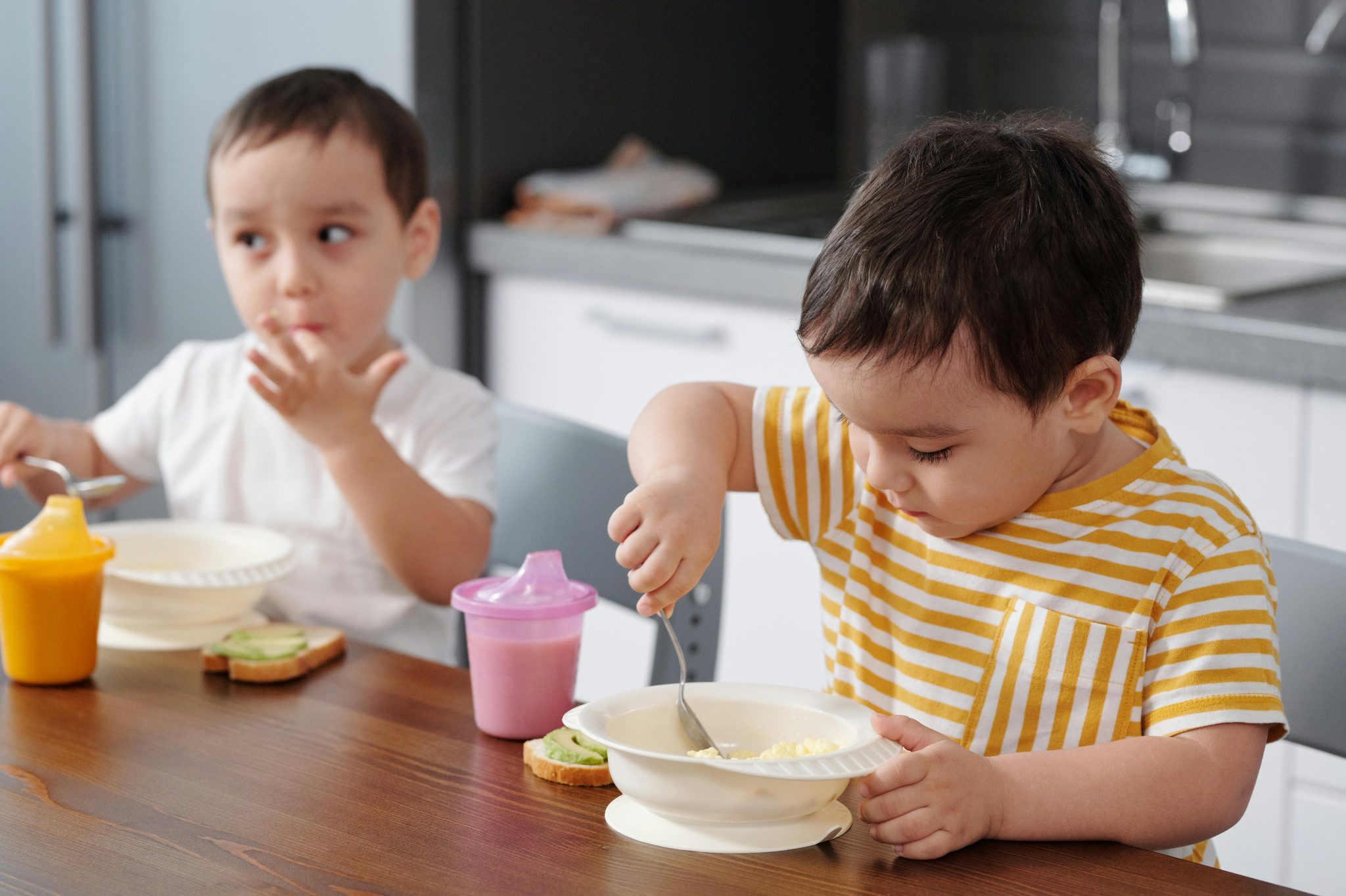 How to Help Your Child Build Independence Skills at Home - On Target ABA